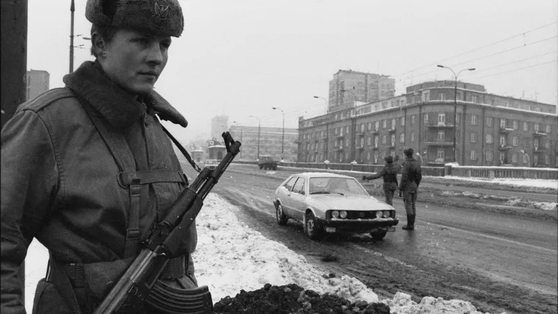 Vzestup Solidarity v Polsku vyvolal v roce 1981 reakci. V zemi zavládl ...