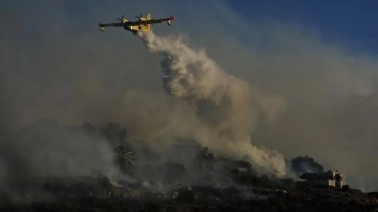 Abbás k požáru v Izraeli: Musíme si pomáhat — ČT24 — Česká televize