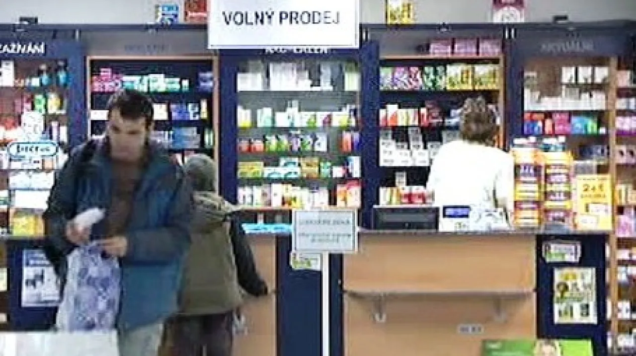 Rath zavede v lékárnách věrnostní karty — ČT24 — Česká televize