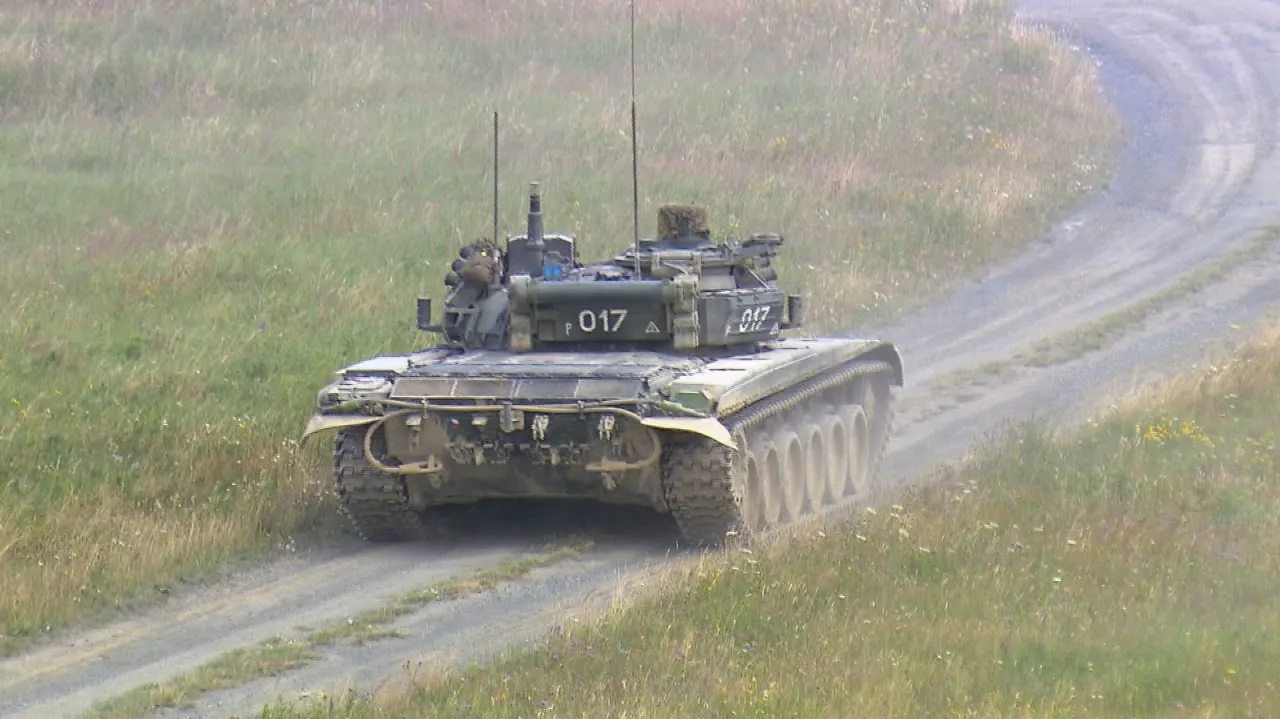 Armáda modernizuje tanky. V příštích letech chce nakoupit až 40 nových ...