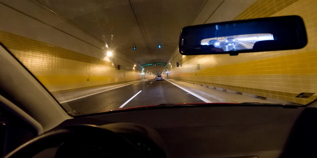 HN: Soud znovu zrušil kolaudaci tunelu Blanka, stále chybí opatření proti hluku — ČT24 — Česká ...