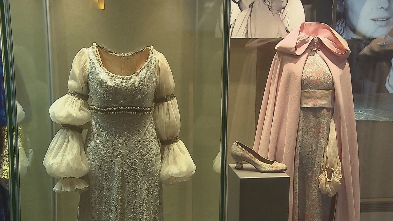 Popelka, Barunka i Micimutr. Výstava připomíná Libuši Šafránkovou, „jak ...