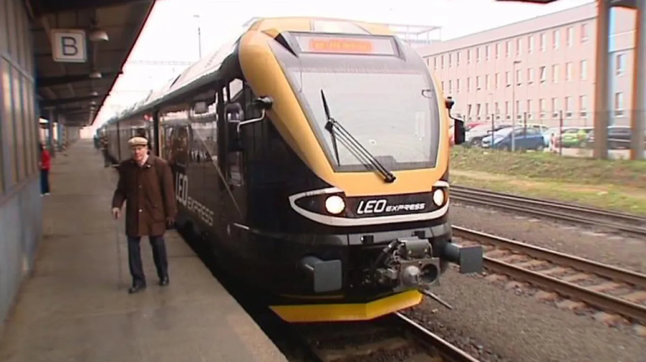 Leo Express představil své vlaky — ČT24 — Česká televize