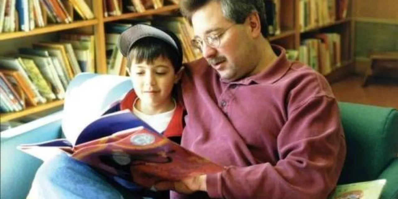 Rodičům pomůže s výchovou dětí celostátní kampaň — ČT24 — Česká televize