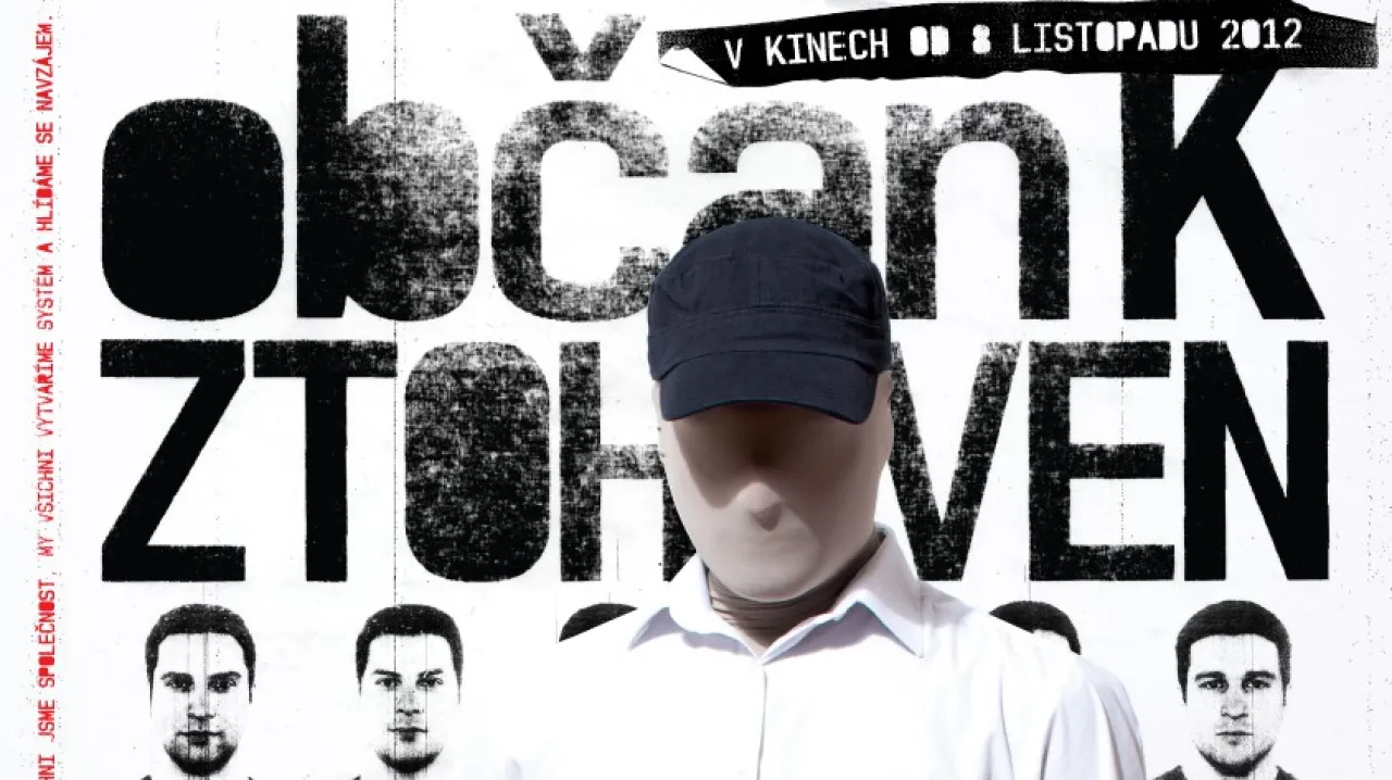 Plakáty k loňským filmům v pasáži Lucerna — ČT24 — Česká televize