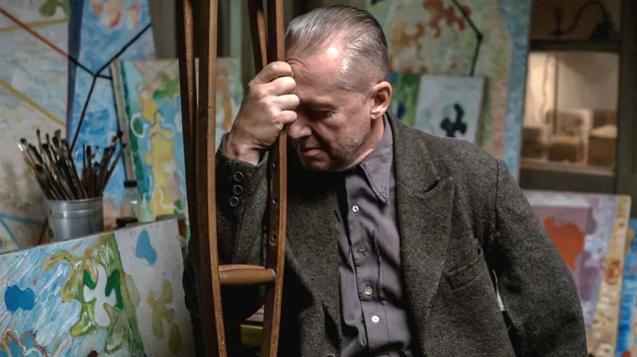 Recenze: Mžitky v rudém šeru. Poslední Wajdův film je dobrá volba ...