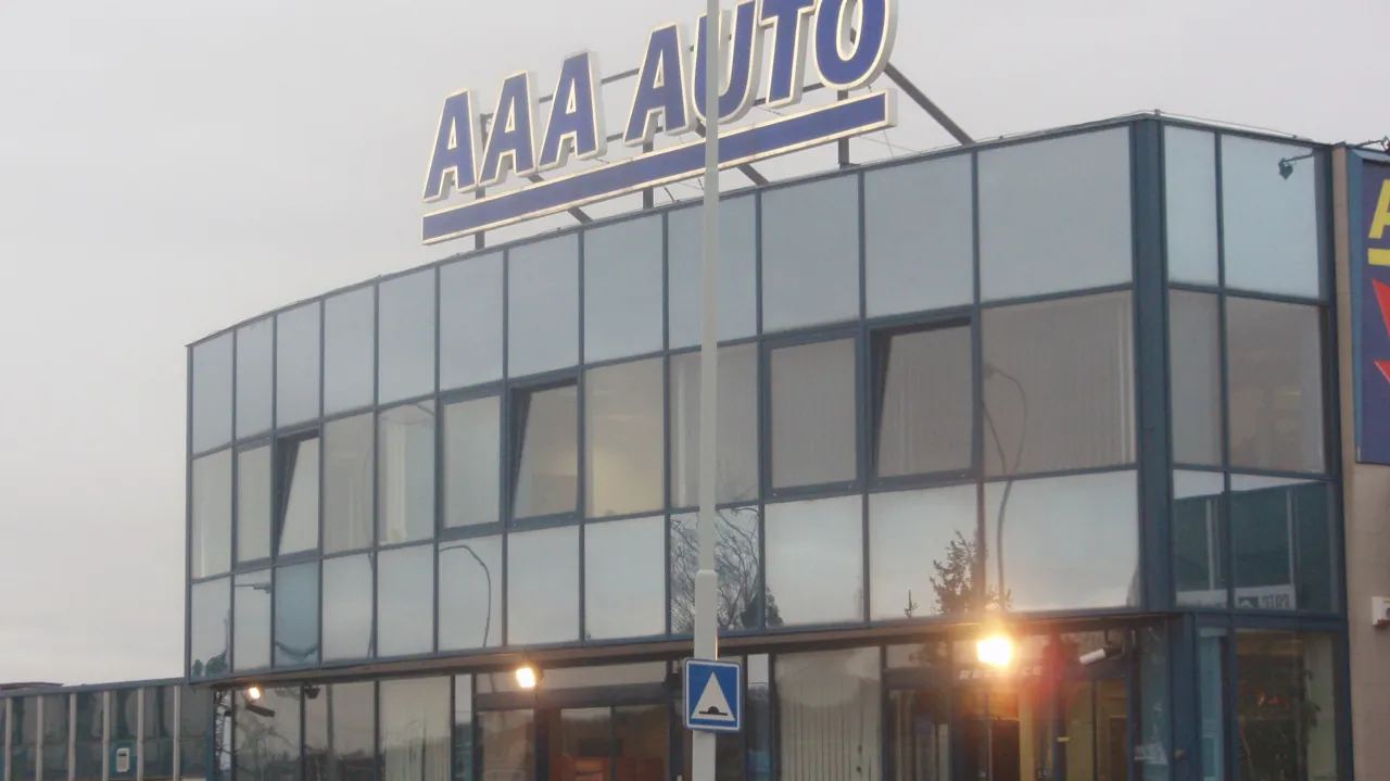 AAA Auto po dvou letech poprvé v zisku — ČT24 — Česká televize
