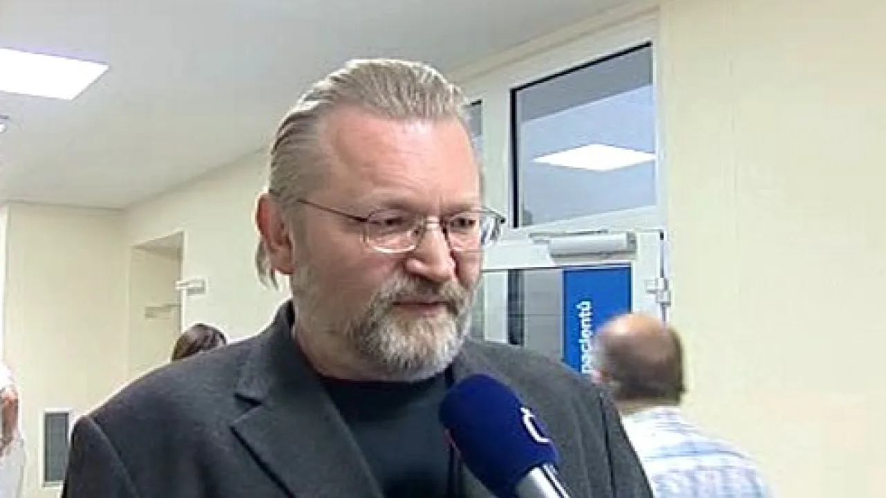 Nemocnice na Hradecku stále ovládají lidé z ODS — ČT24 — Česká televize