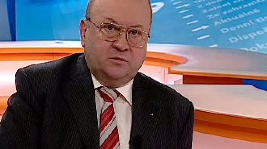 Remek: Můj let nebyla odměna za srpen 1968 — ČT24 — Česká televize