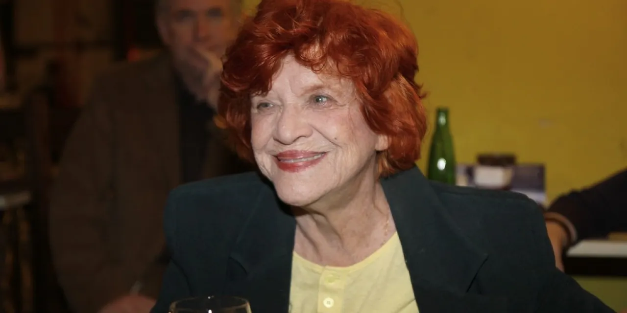 Zemřela Werichova „katastrofální přítelkyně“ Jaroslava Adamová — ČT24 ...