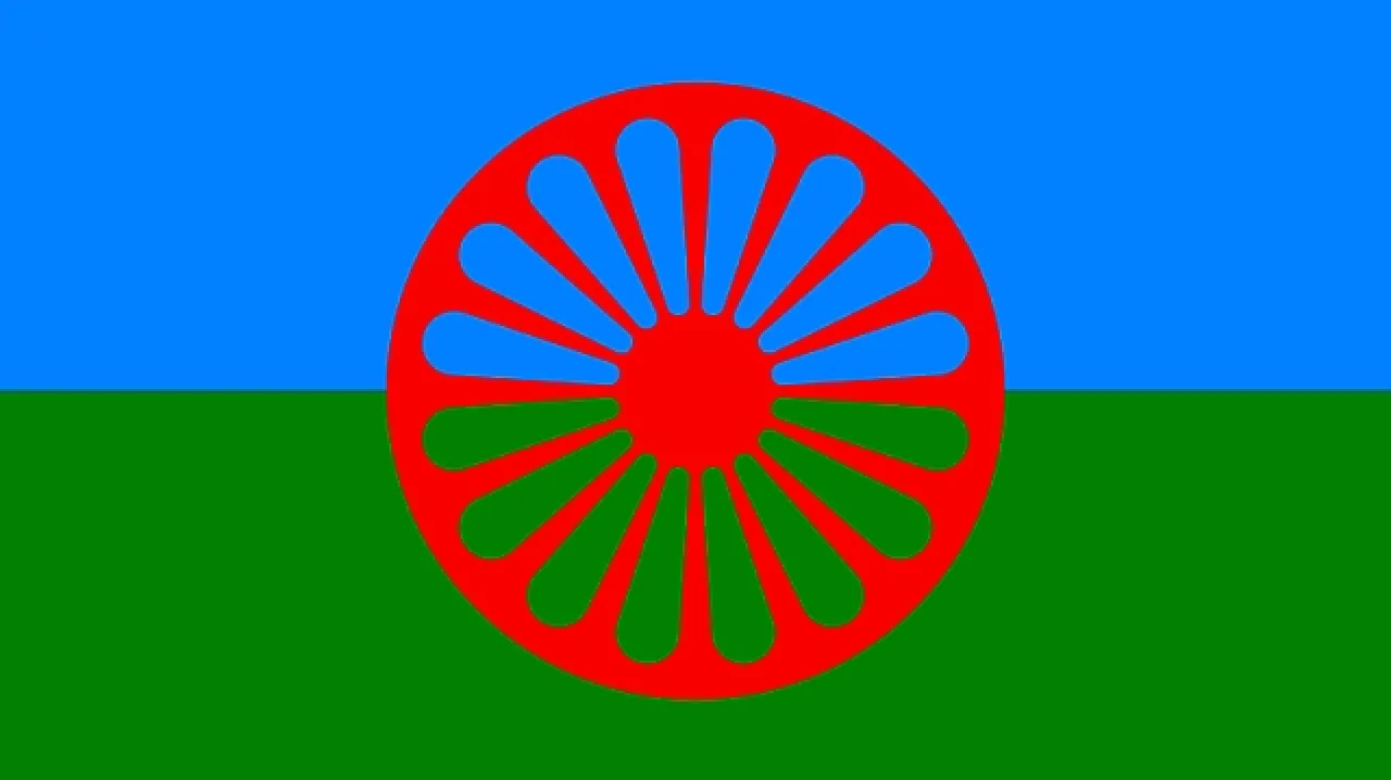 Cikáni jdou 20. stoletím — ČT24 — Česká televize