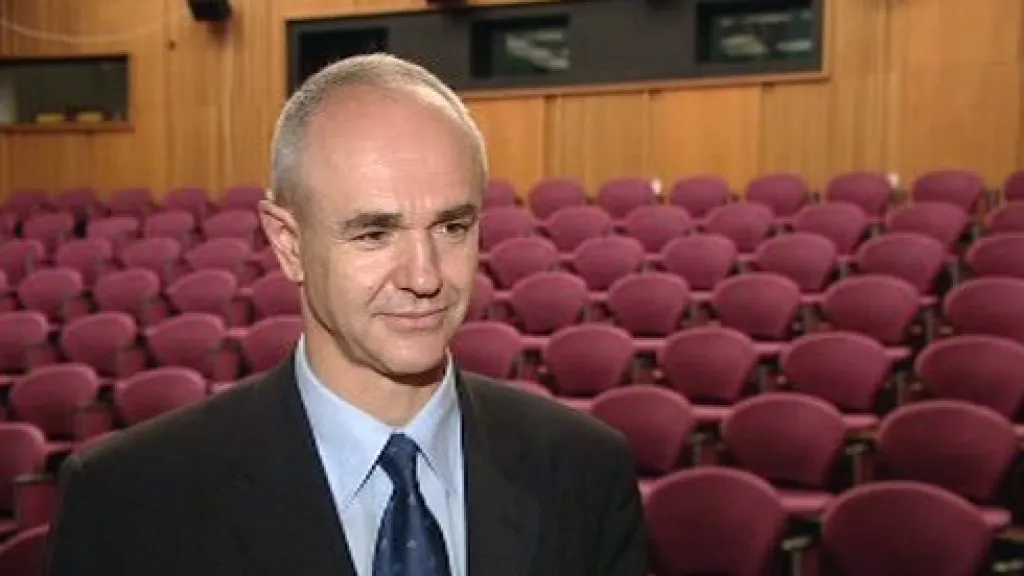 Profesor Adamec provedl už 1 000 transplantací, patří ke světové špičce ...