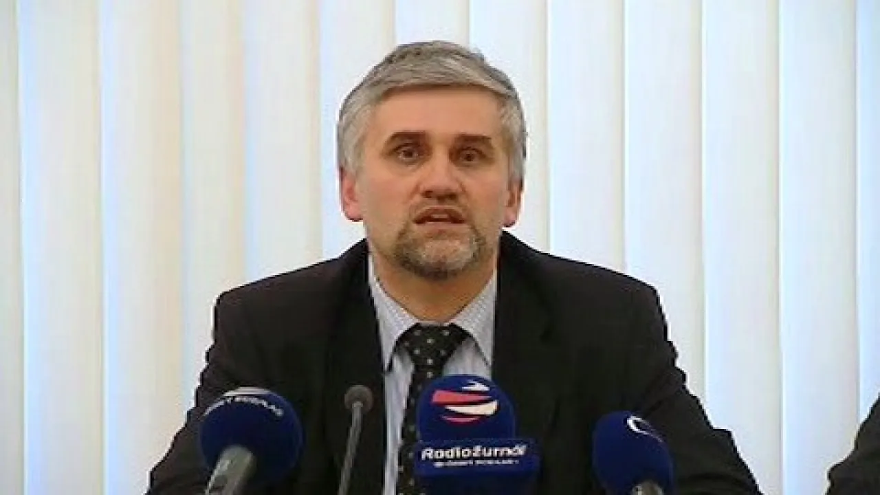 Dusík odchází z vlády - kvůli Prunéřovu. Liška s ním souhlasí — ČT24 ...