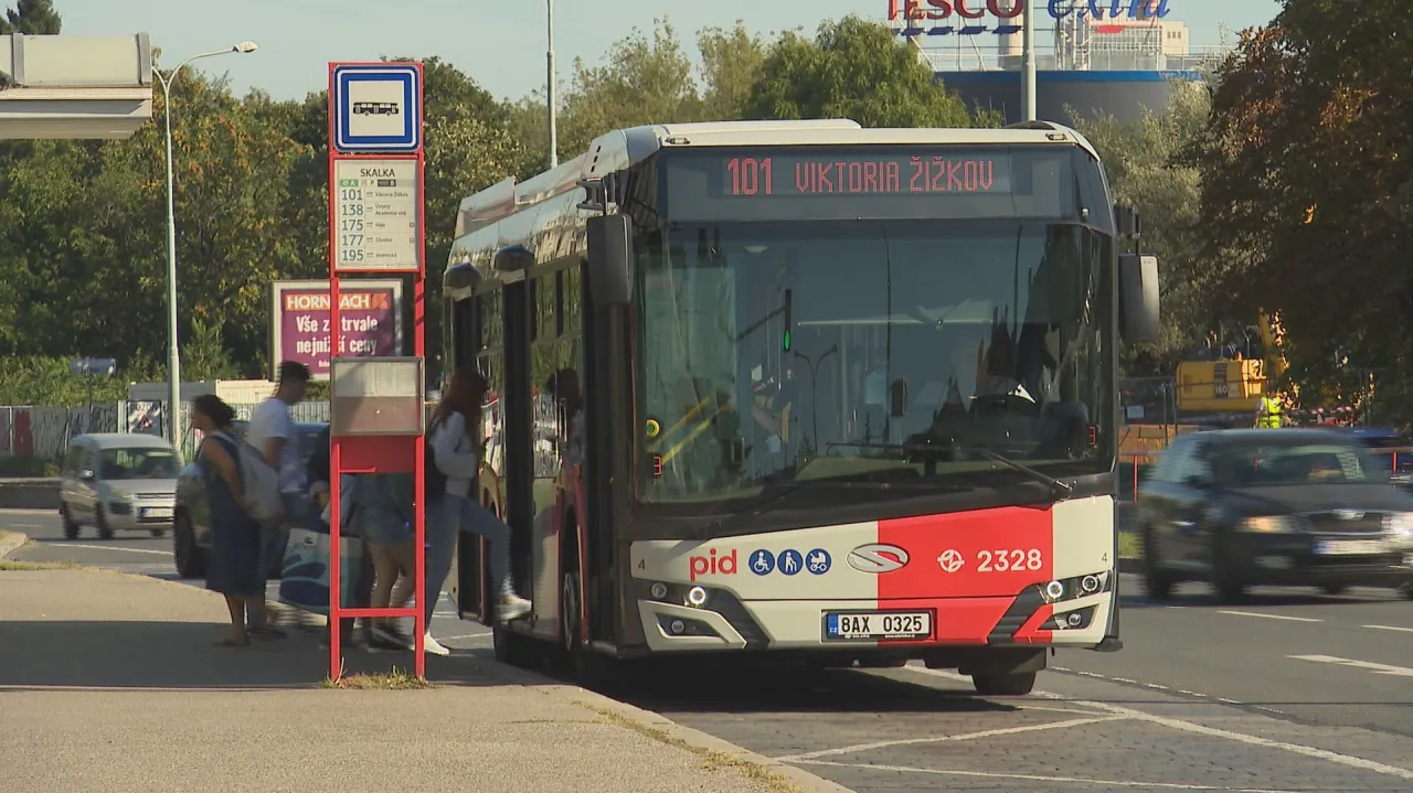 Praha i okolí na znamení. ROPID to plánuje u všech autobusových ...