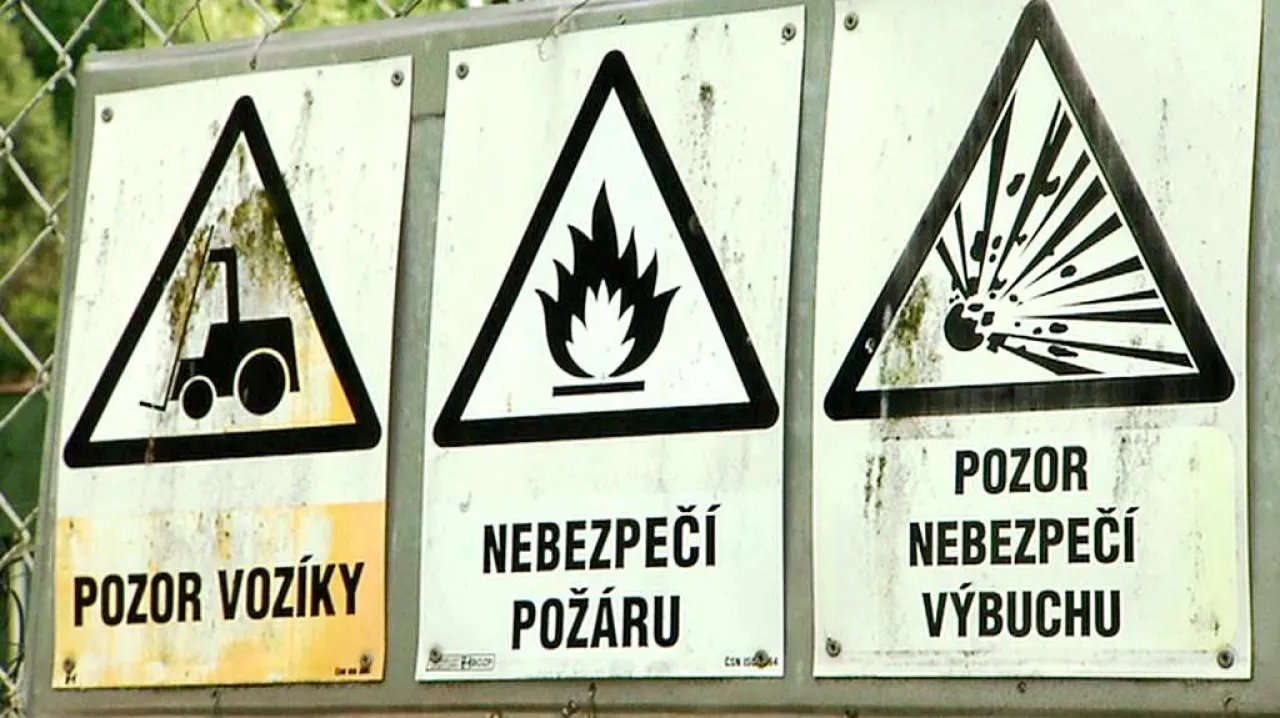 Explosia špatně spočítala bezpečnostní zóny pro okolí — ČT24 — Česká ...
