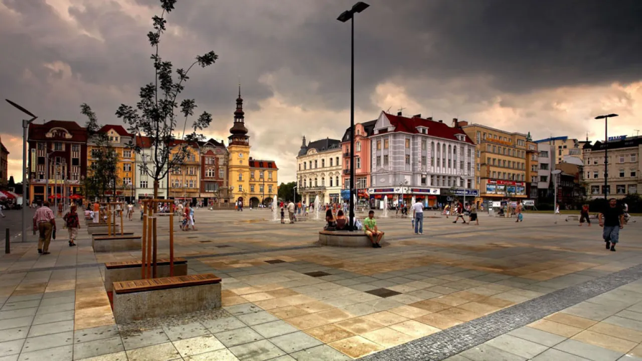 Černá Ostrava se chce změnit na kulturní — ČT24 — Česká televize