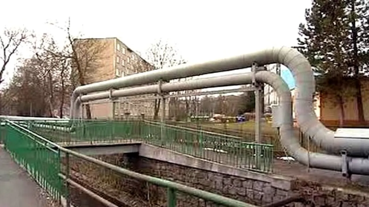 Chodov chce narovnat vztahy s dodavatelem tepla — ČT24 — Česká televize