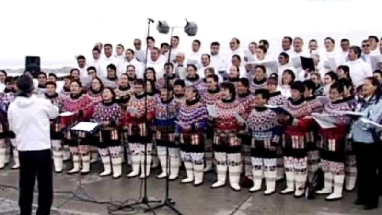 Grónsko je autonomnější, kontroluje si samo zásoby ropy — ČT24 — Česká ...