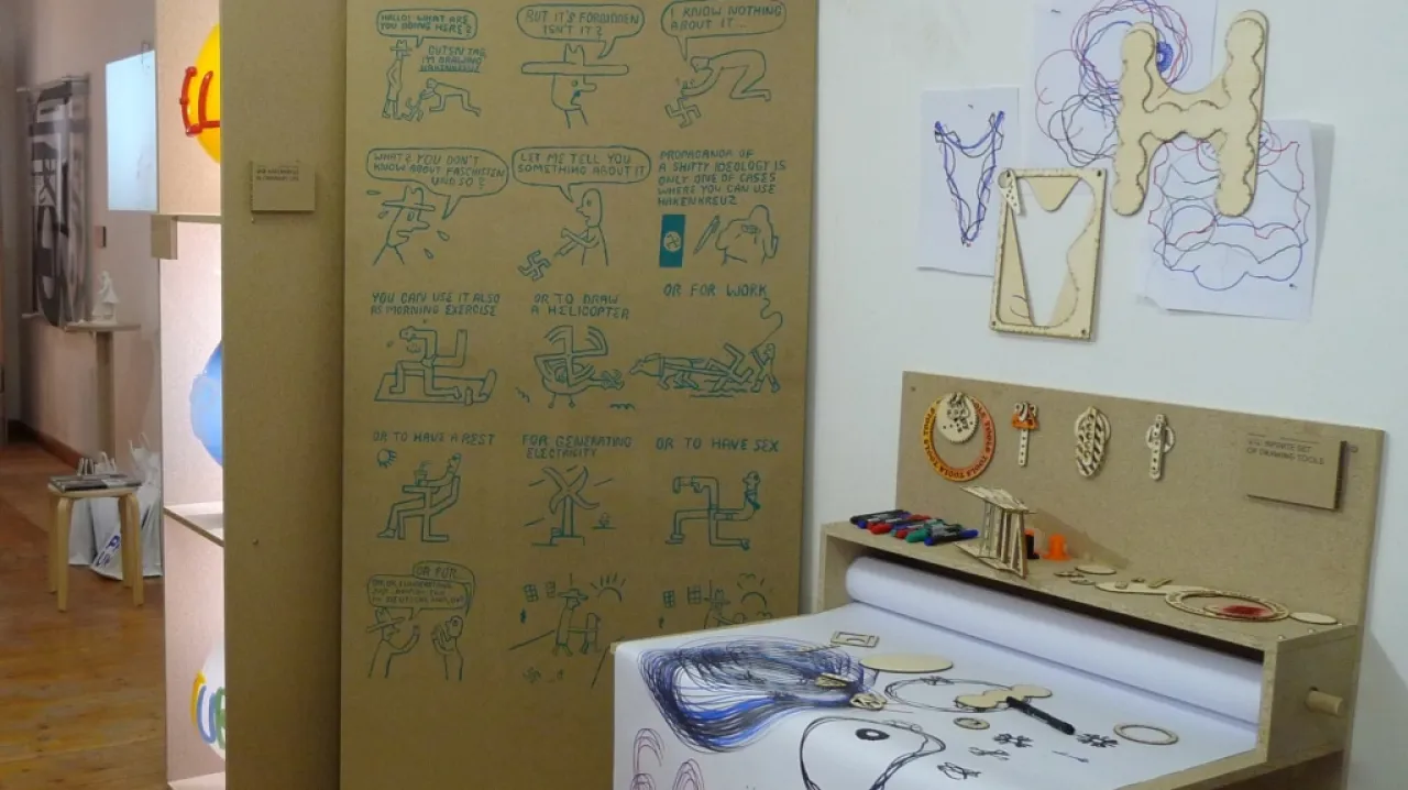 Praha volá Vídeň: Vezeme vám design z UMPRUM — ČT24 — Česká televize