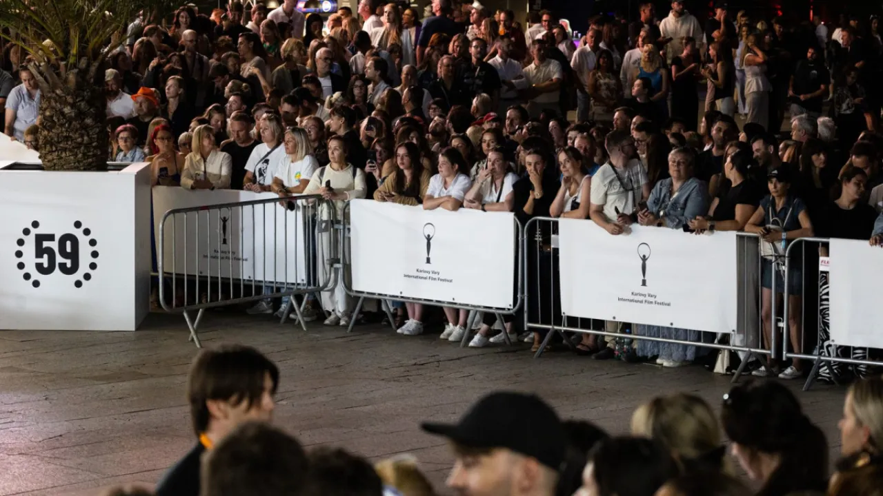 Jak se točí festival ve Varech — ČT24 — Česká televize
