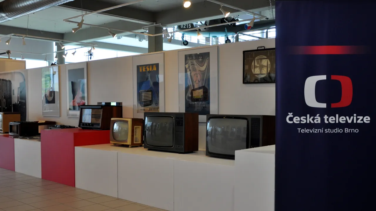 Technické muzeum v Brně odhaluje historii vysílání rozhlasu a televize ...