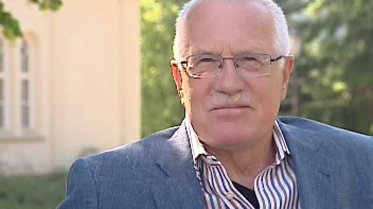 Klaus kritizuje obě strany gruzínského konfliktu a odmítá srovnání se ...