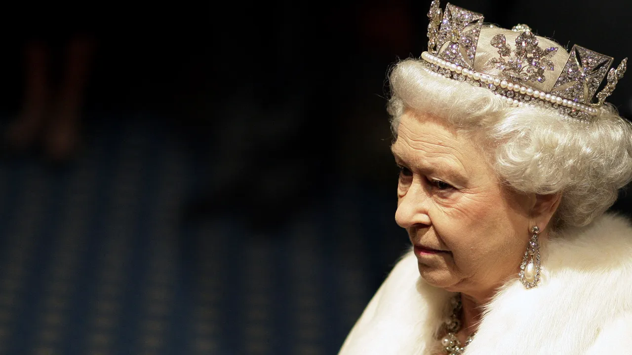 Elizabeth Regina. Život ve jménu služby lidu — ČT24 — Česká televize