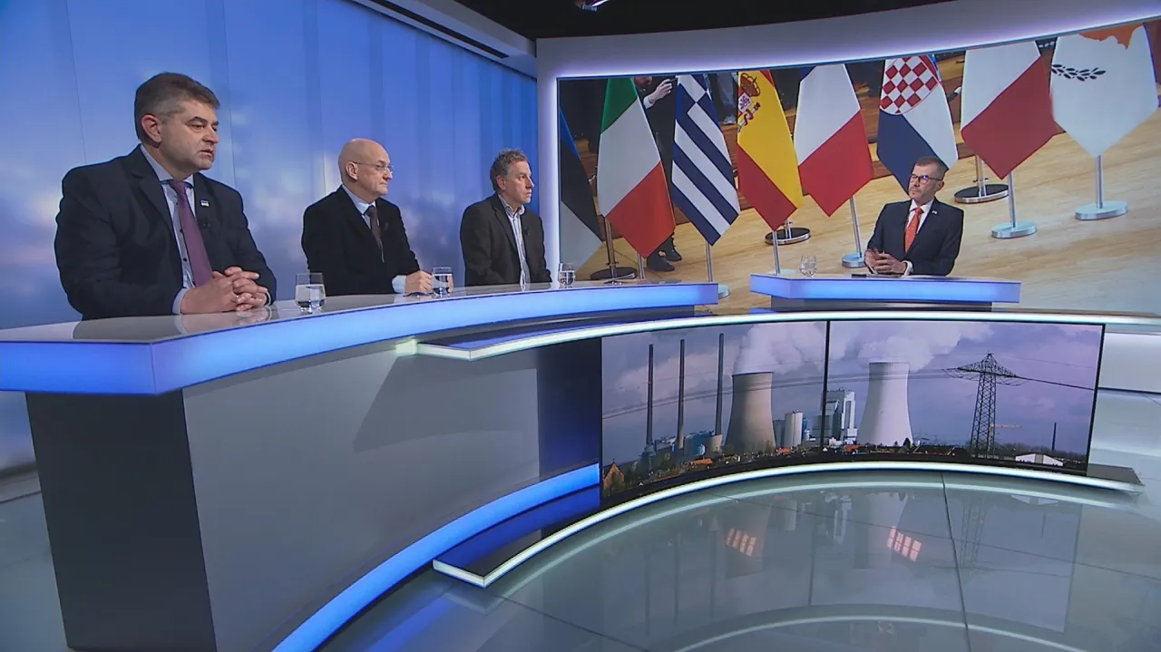 Je velký úspěch, že jsme zimu zvládli bez Ruska, soudí Bartuška — ČT24 ...