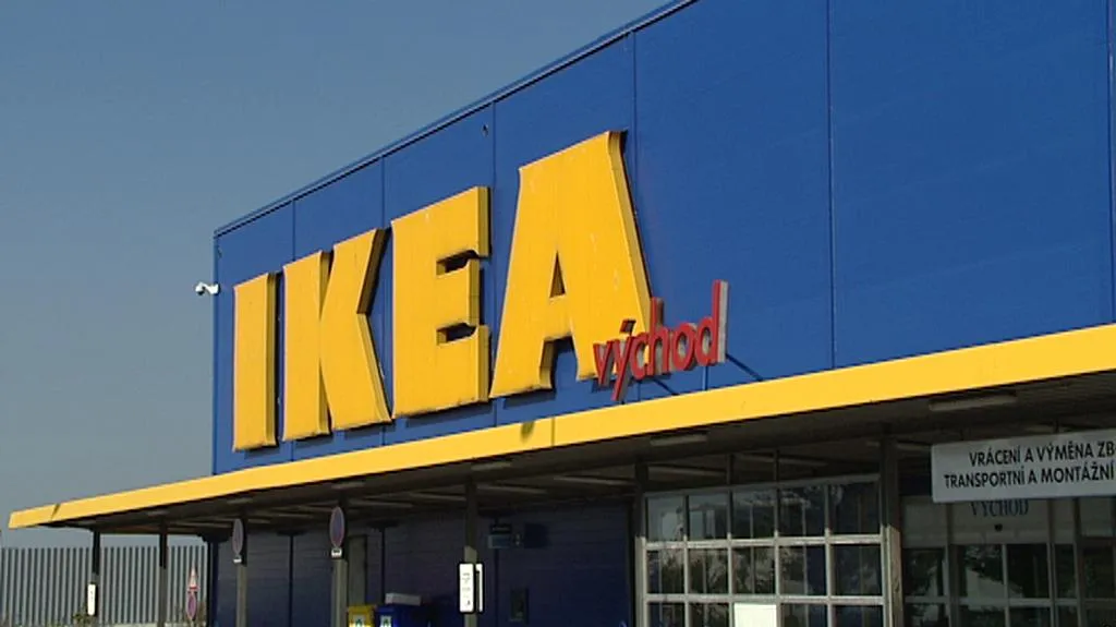 IKEA je po pátečním nálezu výbušiny opět v provozu — ČT24 — Česká televize
