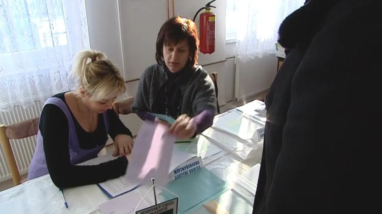 Lidé ve vojenských újezdech rozhodují o své budoucnosti — ČT24 — Česká ...