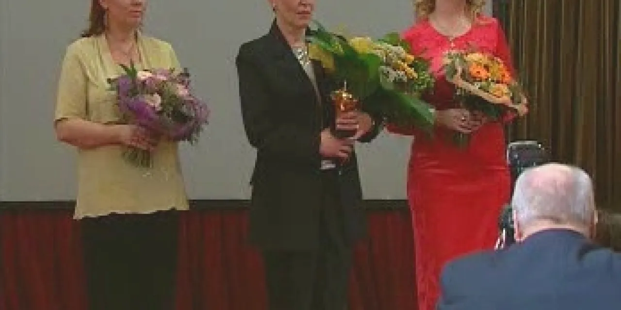 Cena Sestra roku oceňuje nejlepší zdravotní sestry — ČT24 — Česká televize