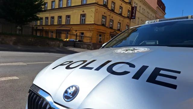 Detektivové obvinili sedm lidí z manipulace s městskými byty v Havířově — ČT24 — Česká televize