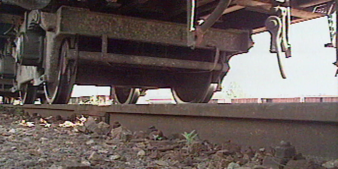 Vykolejený vlak zkomplikoval provoz na trati mezi Olomoucí a Prahou ...