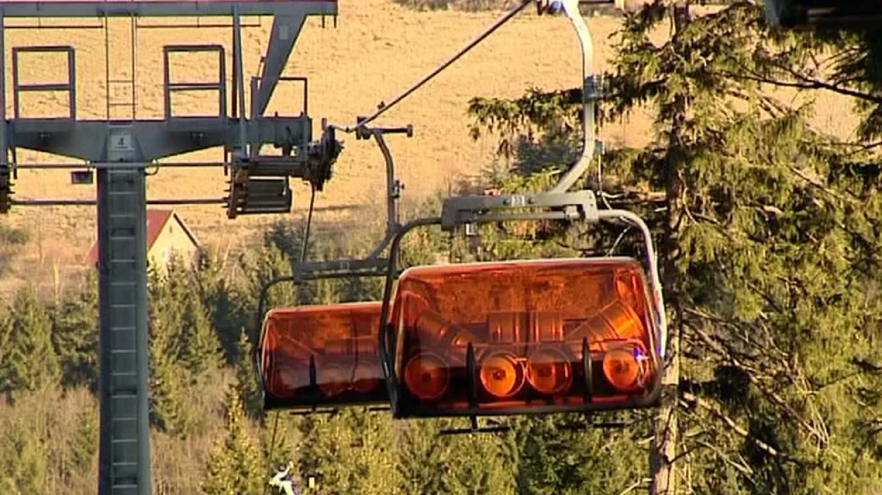 Stavba nových klínoveckých lanovek začíná, historická Transporta ...