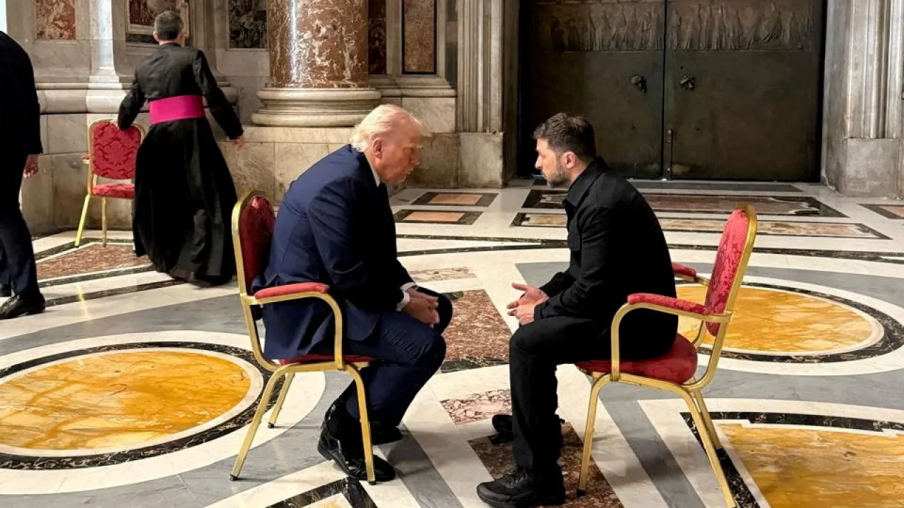 Zelenskyj a Trump se setkali poprvé od hádky. Šéf Bílého domu pak ...