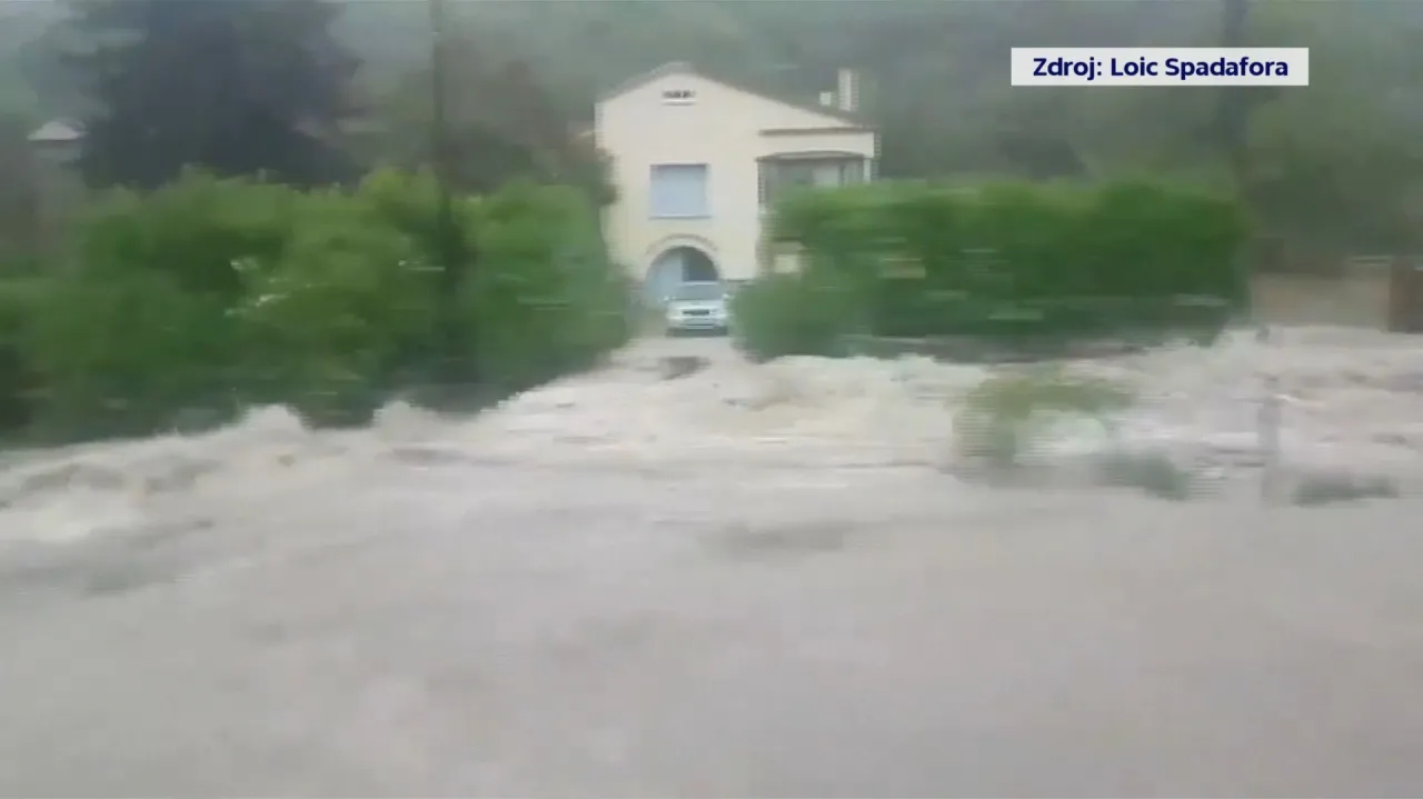 Drama v jižní Francii. Velká voda zatopila stany i silnice, úřady ...