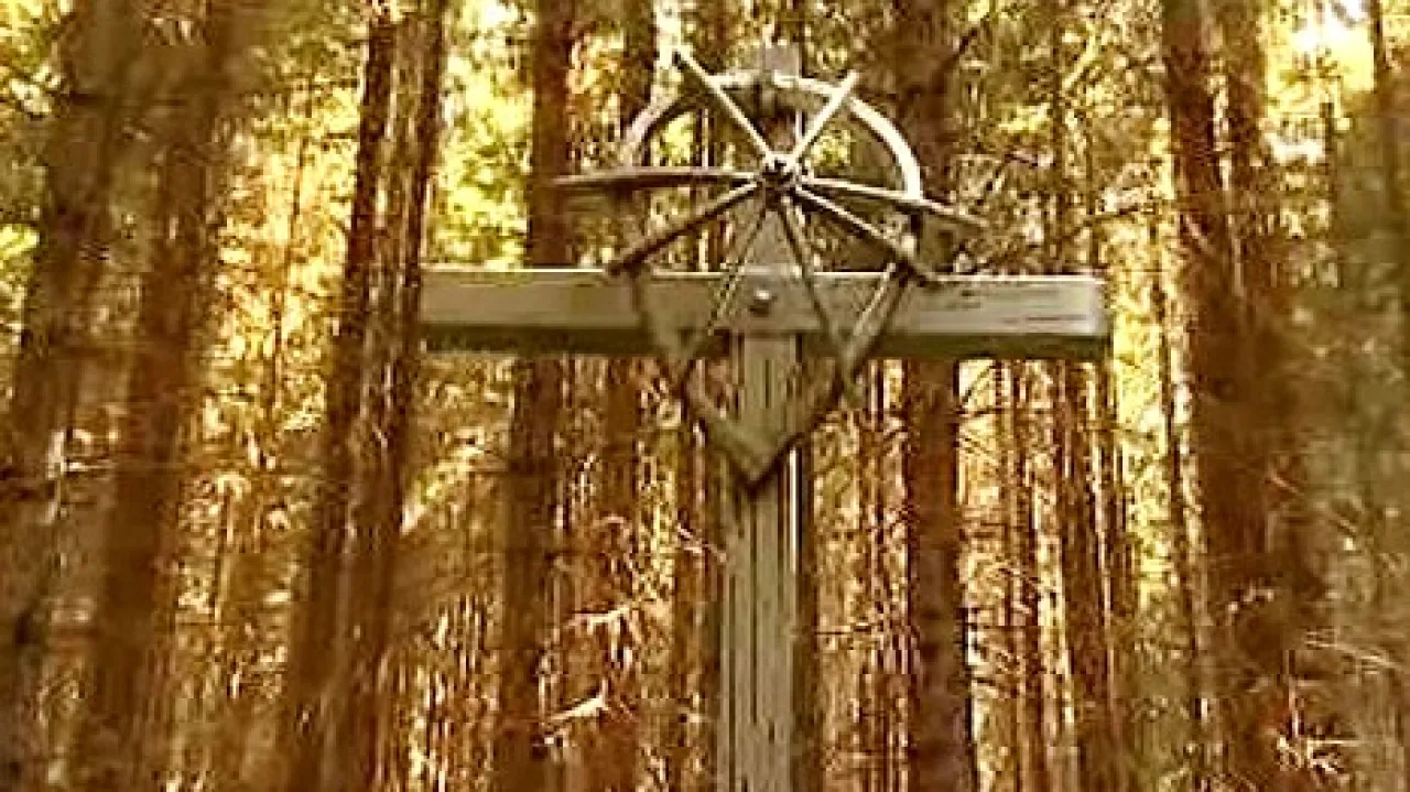 Na místě romského sběrného tábora bude asi jen památník — ČT24 — Česká ...