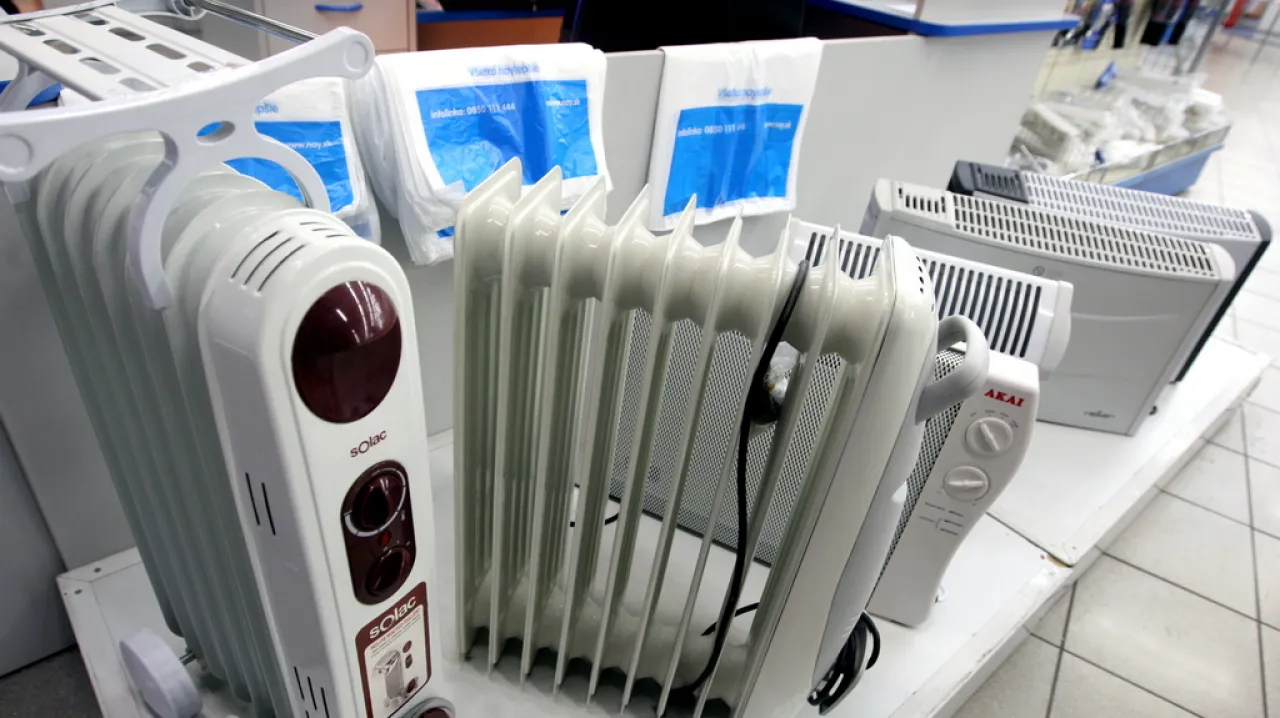 Teplo příští rok podraží o stovky korun — ČT24 — Česká televize