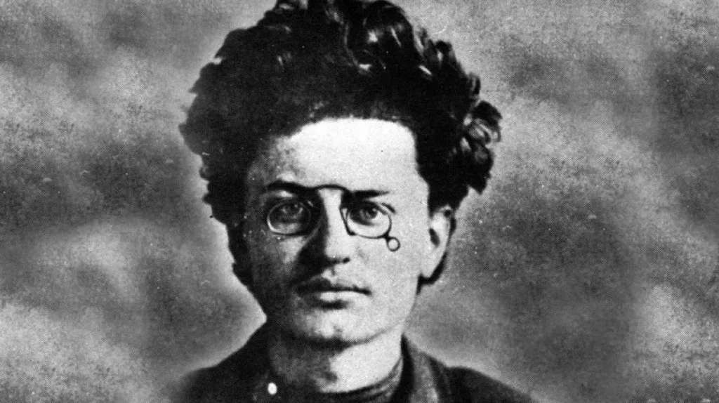 Lev Trockij ve Vídni zakládá list Pravda — ČT24 — Česká televize