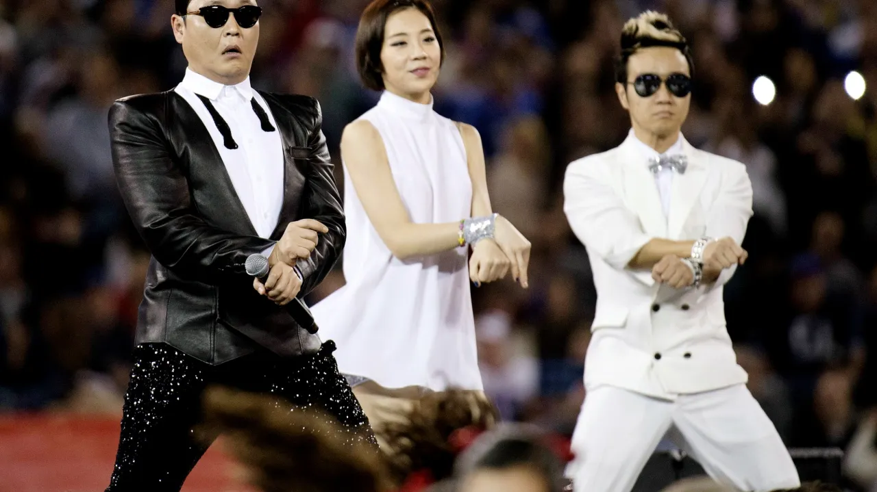 Další rekord pro Gangnam Style - dvě miliardy zhlédnutí — ČT24 — Česká ...