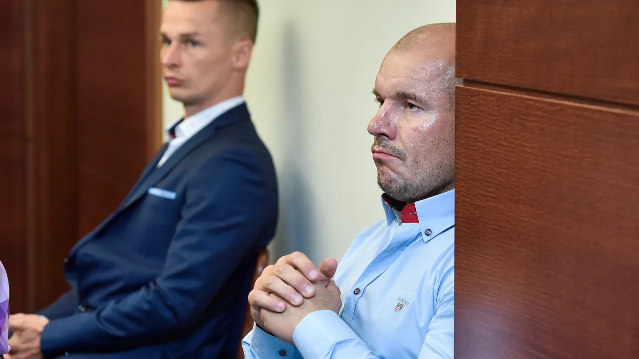 Obžalované z vraždy zmizelého Říhy soud zprostil viny. Tělo se nikdy nenašlo — ČT24 — Česká televize