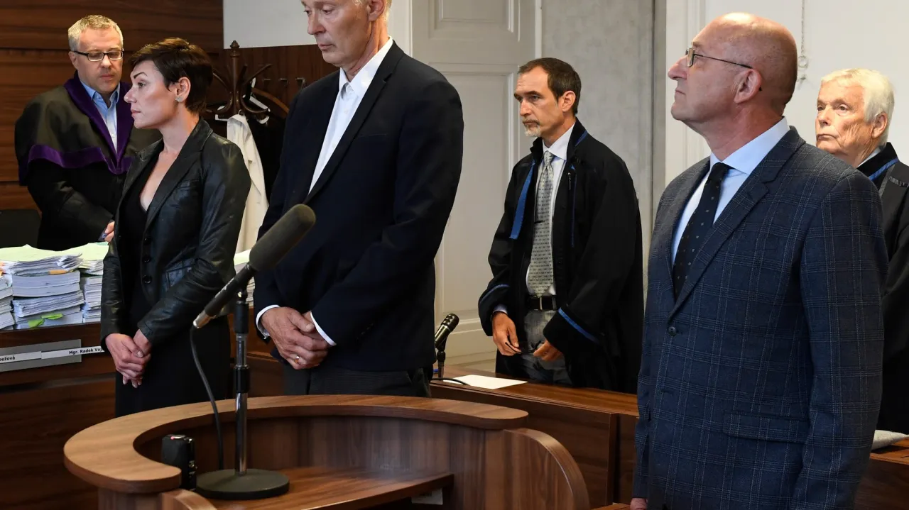 Odvolací soud znovu zmírnil Horákovi trest v kauze Bečvářova statku — ČT24 — Česká televize