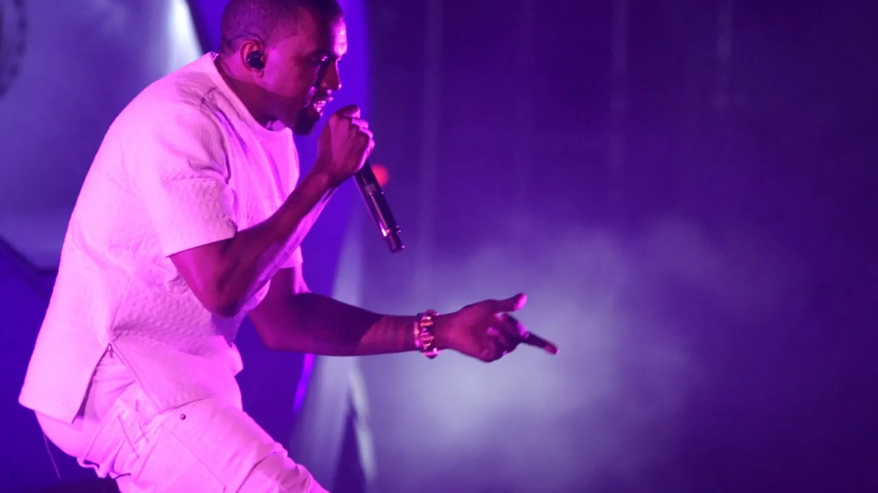 Kanye West: Sám jsem svůj nejoblíbenější rapper — ČT24 — Česká televize