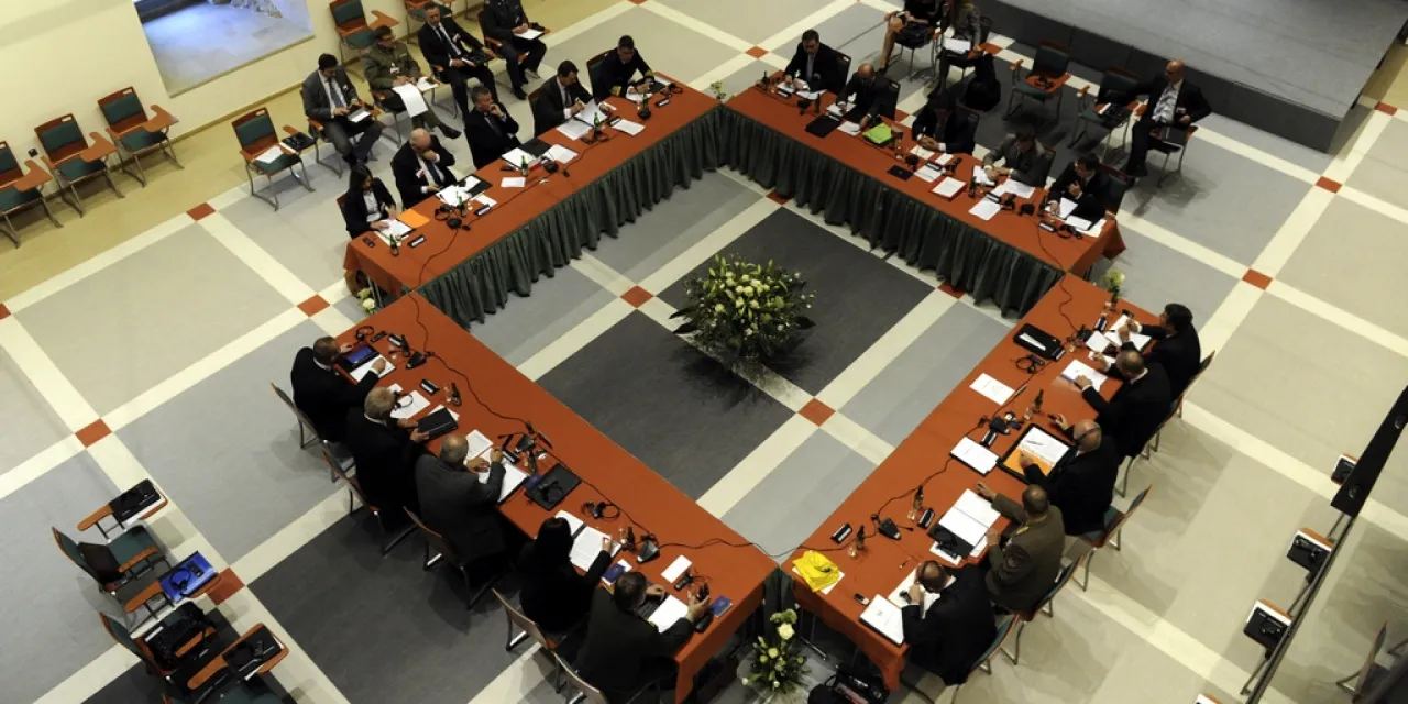 Visegrádská čtyřka vytvoří společnou vojenskou jednotku — ČT24 — Česká ...