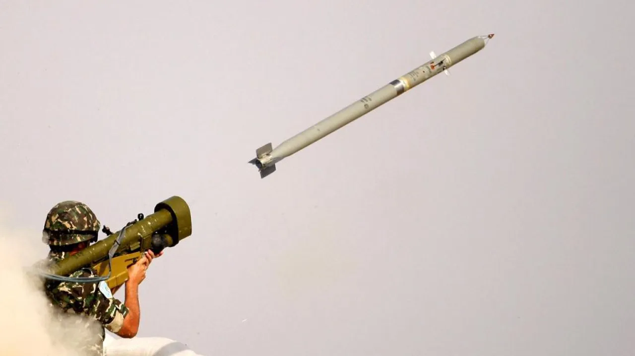 Olympijské hry jako druhá světová válka - armáda umísťuje rakety — ČT24 ...