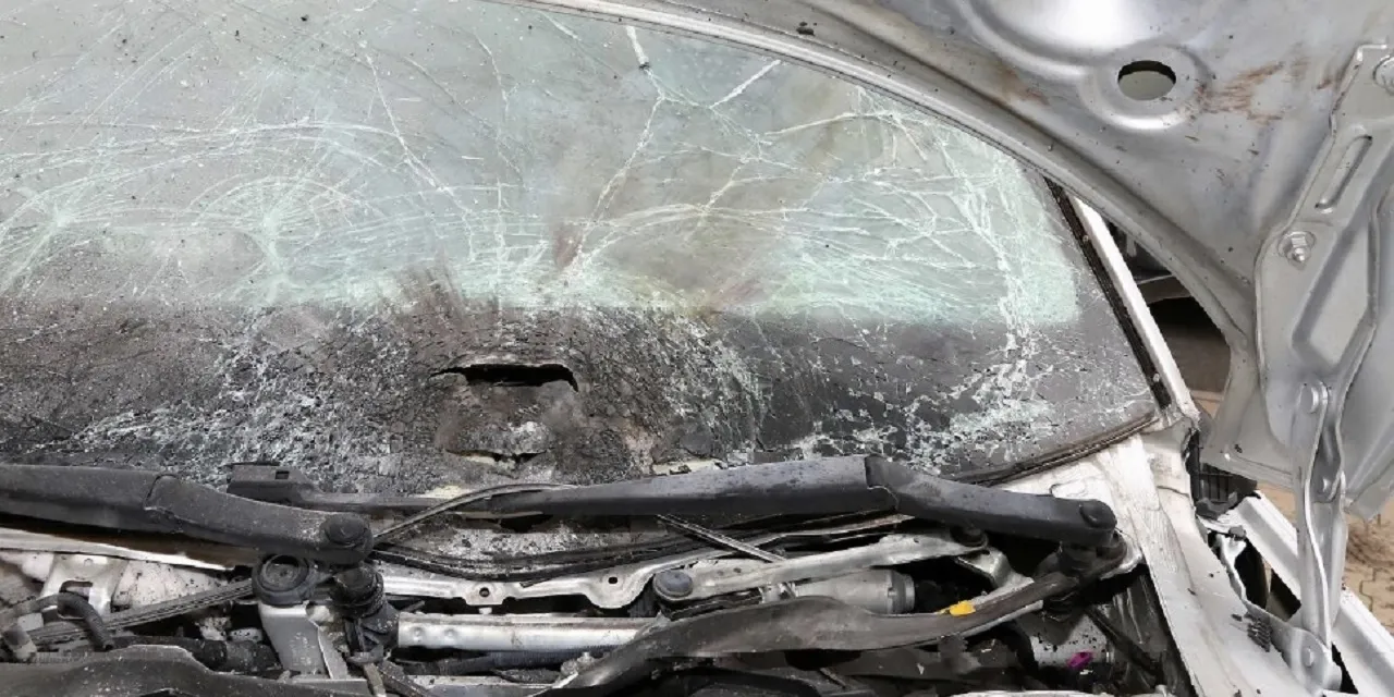 Muž, který odpálil výbušninu na policejním autě v Aši, půjde před soud ...
