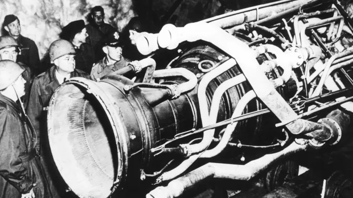Před 80 lety doletěla raketa V-2 k hranici vesmíru. Do historie se ale ... Před 80 lety doletěla raketa V-2 k hranici vesmíru. Do historie se ale ...
