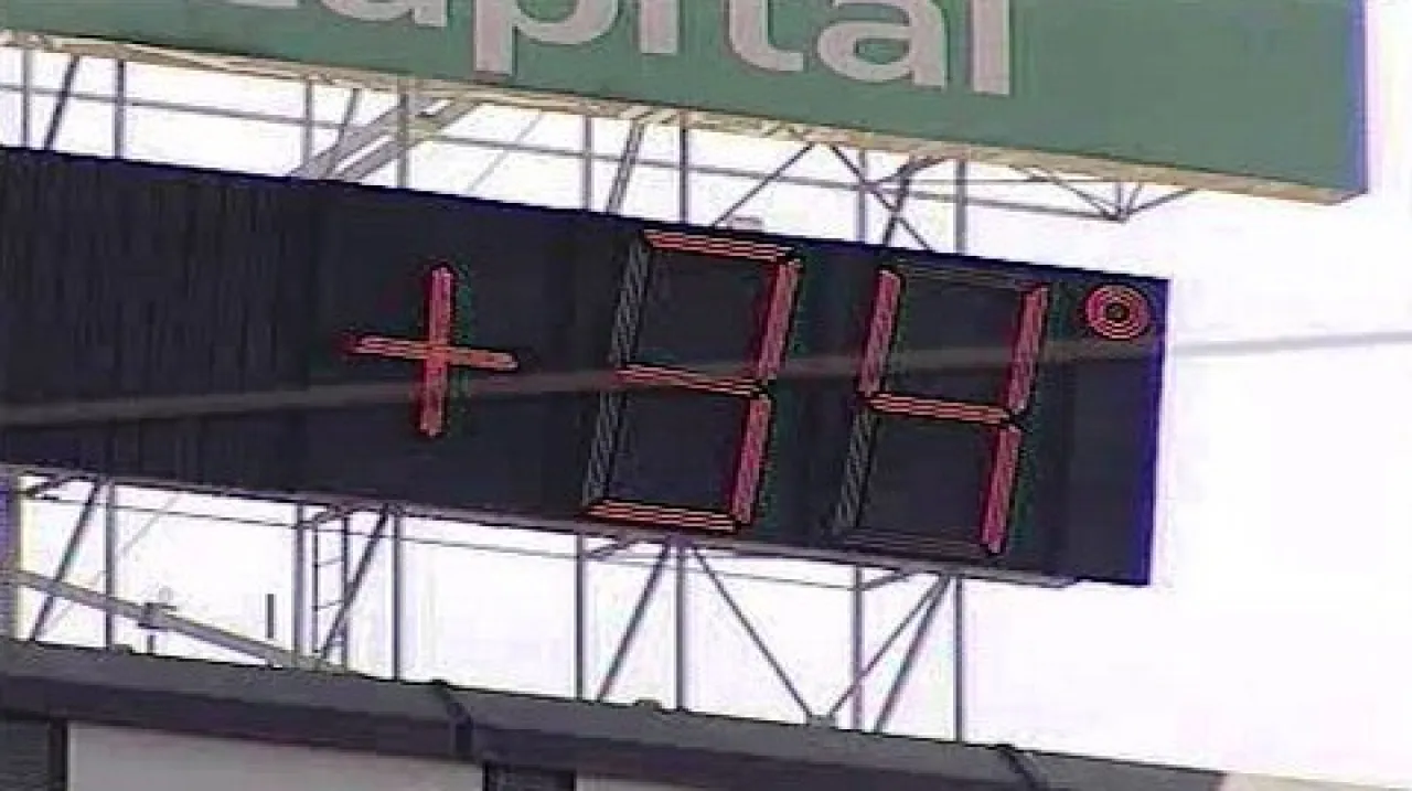 Jih Evropy bije na poplach kvůli vedrům — ČT24 — Česká televize