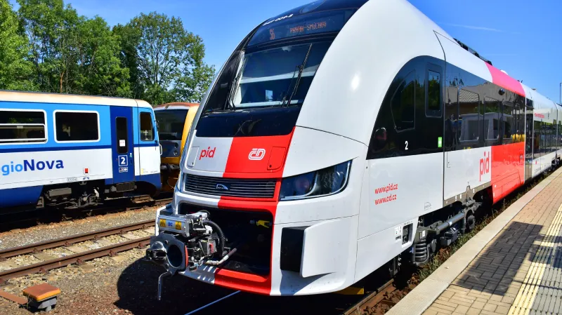 Změna jízdního řádu: Výluky poznamenají dopravu do Německa i přes ...