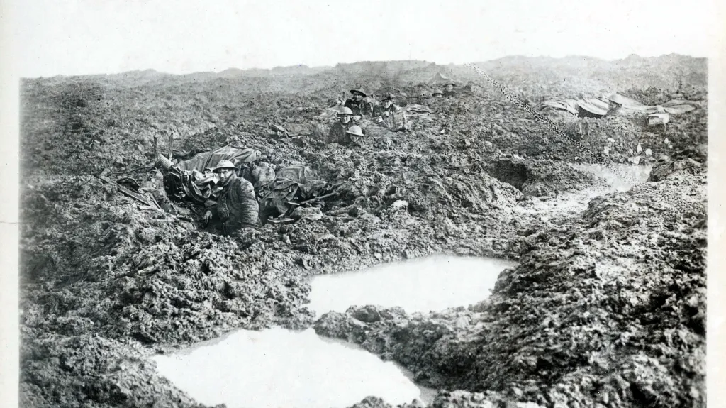Peklo zvané Ypres. Před sto lety začala bitva v močále známá jako ...